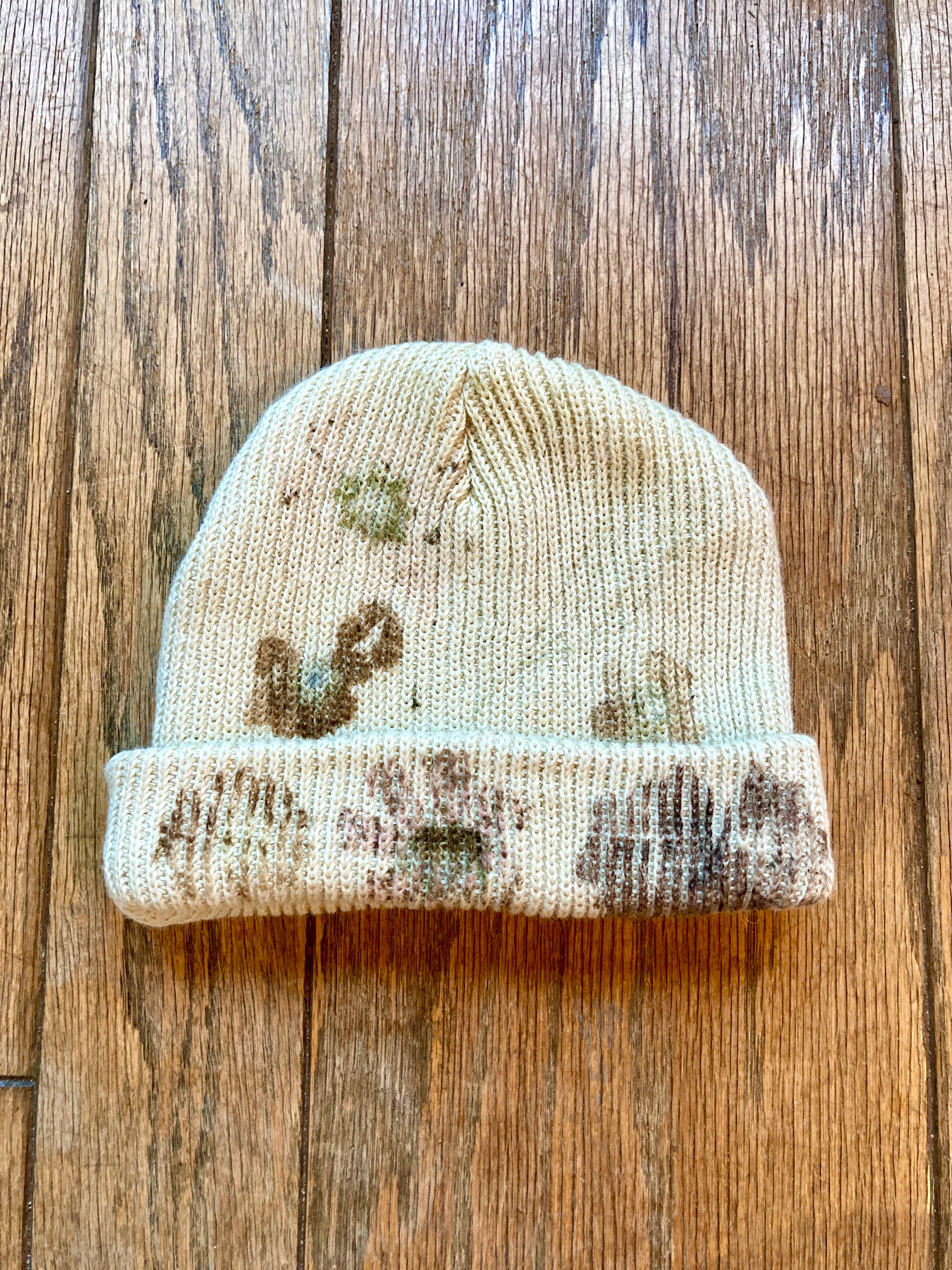 Flower Pressed Beanie - The Simple Daisy – Rootedbotanics